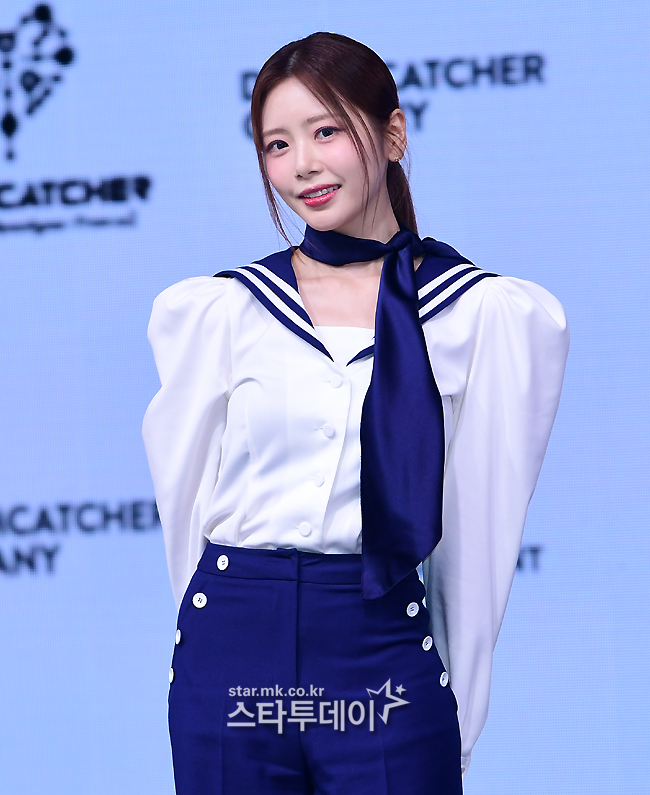 [포토] 드림캐쳐 지유, 리더의 미소