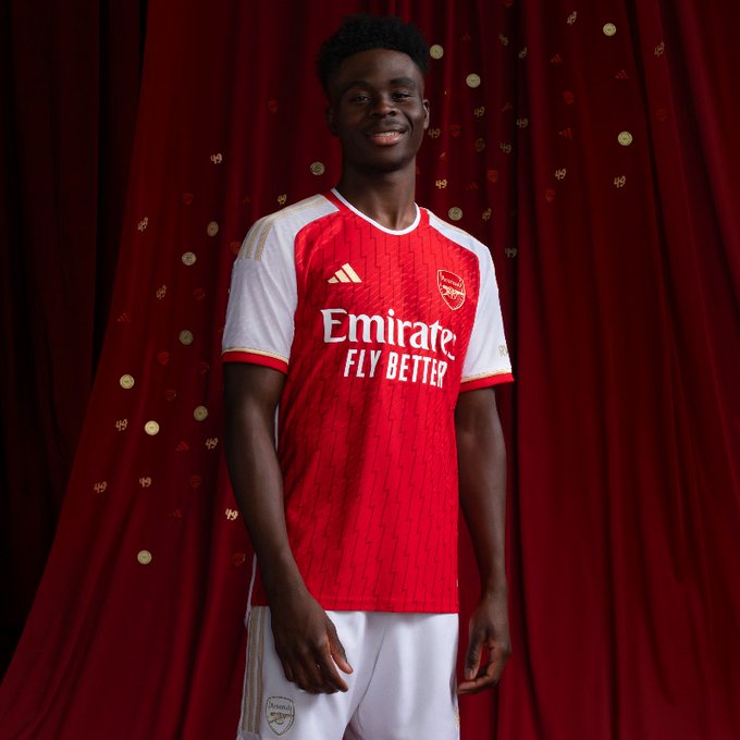 아스날 새 유니폼 공개…'무패 우승' 20주년 에디션