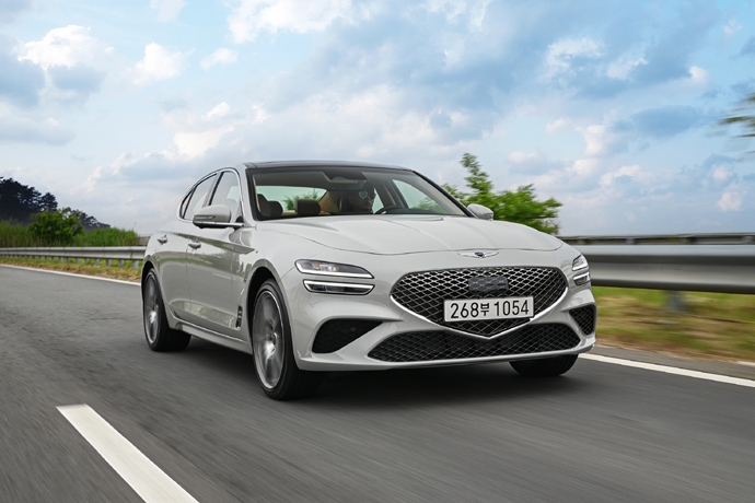 정체성을 완성하다. 2023 제네시스 G70 2.5T AWD 시승기