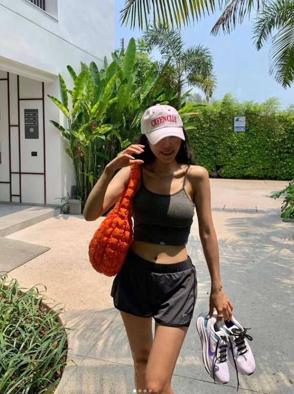 42kg 이솔이 "여름이니까" 섹시 비키니 라인..폼 美쳤네요