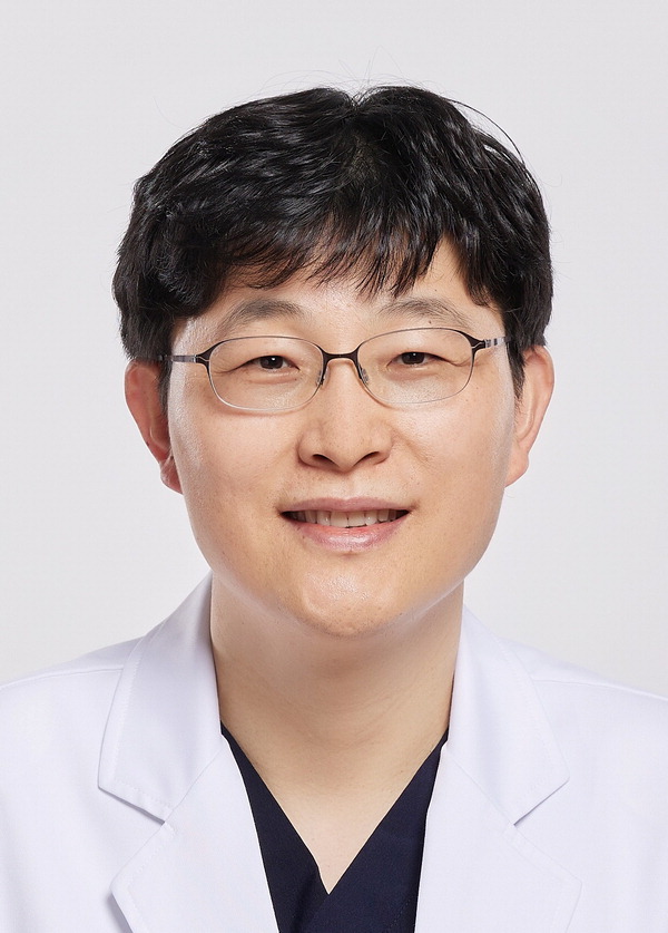 [진료실에서] 탈장 예방, 체중 조절로 복압 줄이고 코어근육 강화해야