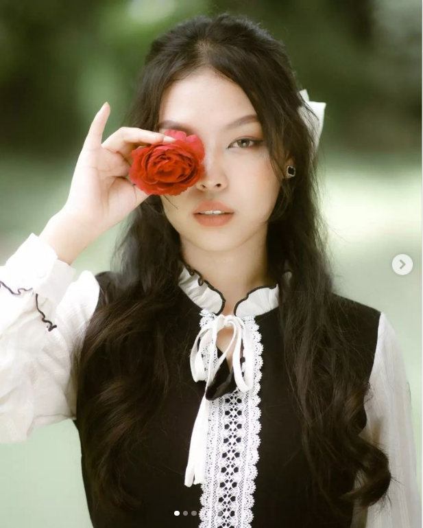 블랙핑크 제니 ‘도플갱어’ 필리핀 소녀…얼마나 닮았길래? [여기는 동남아]