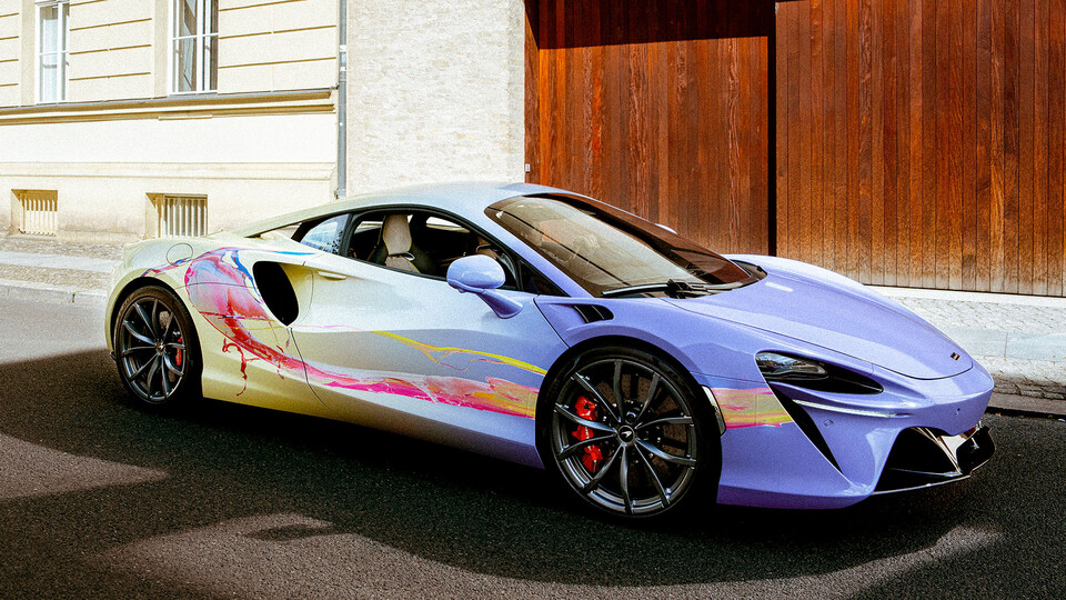 "아트&퓨처 디자인 철학 알린다" 맥라렌 아투라, 독일 아티스트 세빈 파커와 협업