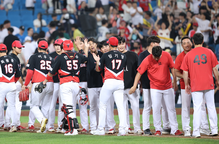1승6패···무적 페이스 올라탄 KT의 숙제, 이제 ‘마지막 천적’ KIA를 만난다