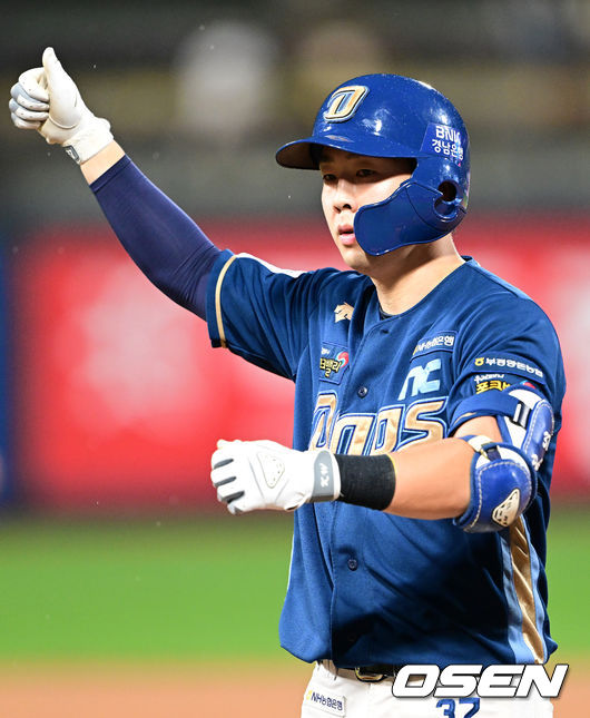 100억 FA가 5강 경쟁에 '부스터' 안겼다...1500만 원 상당 에너지젤 선물 쾌척