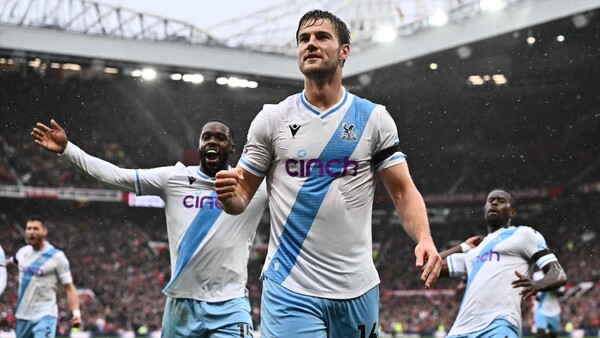 [EPL zip] '안데르센 결승골' 팰리스, 갈 길 바쁜 맨유 1-0 격파