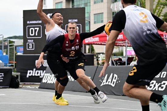 3x3 세계 랭킹 5·7위 라스마니스-미에지스의 대한민국 3x3 향한 조언 “경험이 제일 중요하다” [MK홍천]