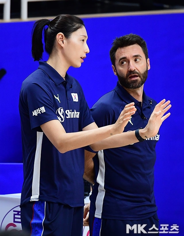 “세계 최고의 선수가 없으니 쉽지 않다”…국대 은퇴한지 2년, 여전히 배구여제의 빈자리 크다 [MK항저우]