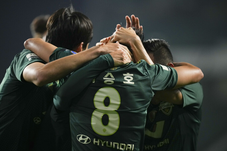 [SPO 피플]아시안게임 금메달이 백승호에게 준 여유라는 선물 "우승해야 ACL 간다"