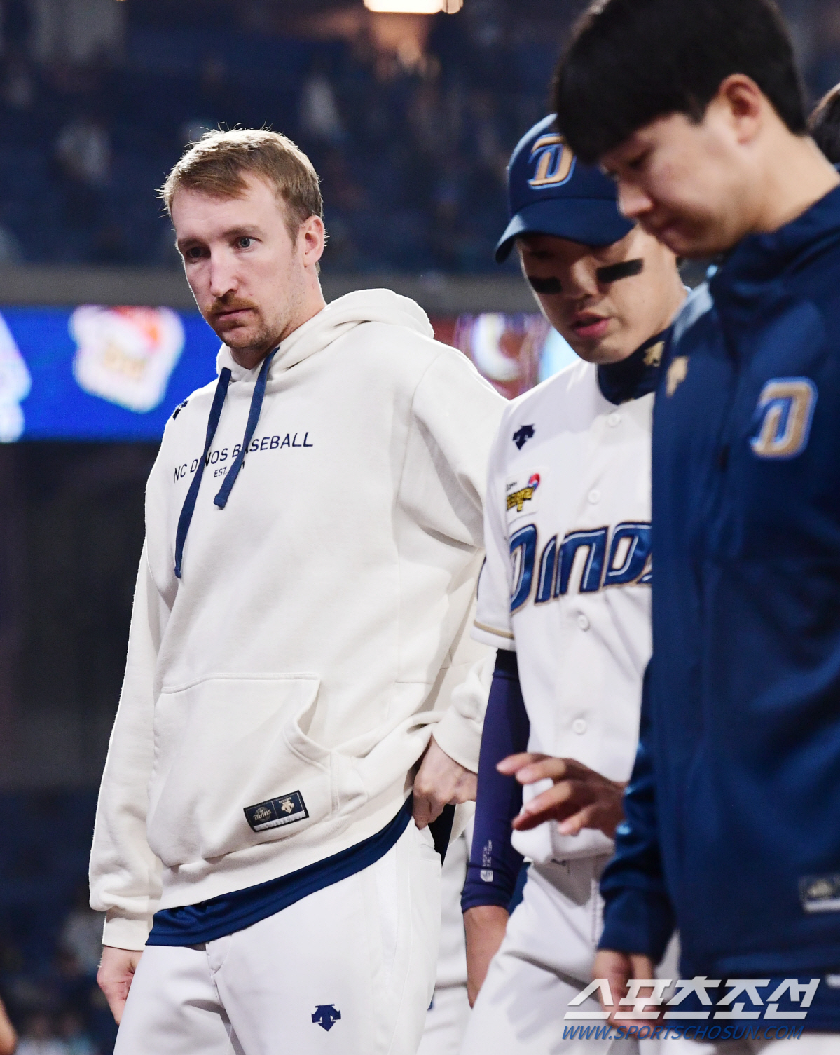 '역스윕 위기' NC 초비상, '슈퍼 에이스' 페디 5차전 등판 결정 안됐다 [PO 핫이슈]