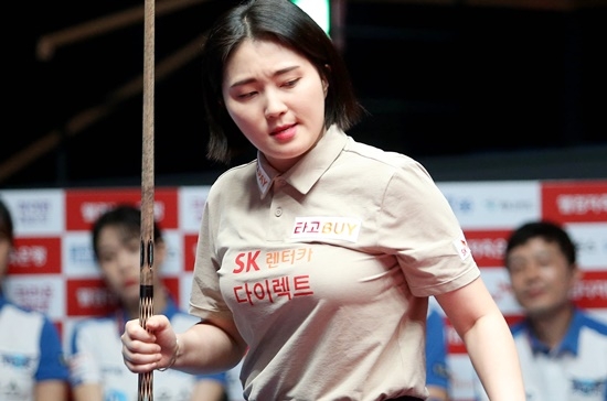 강지은 0:13→24:19 대역전 LPBA 32강, 애버 ‘1.921’ 용현지도 합류…스롱피아비 탈락