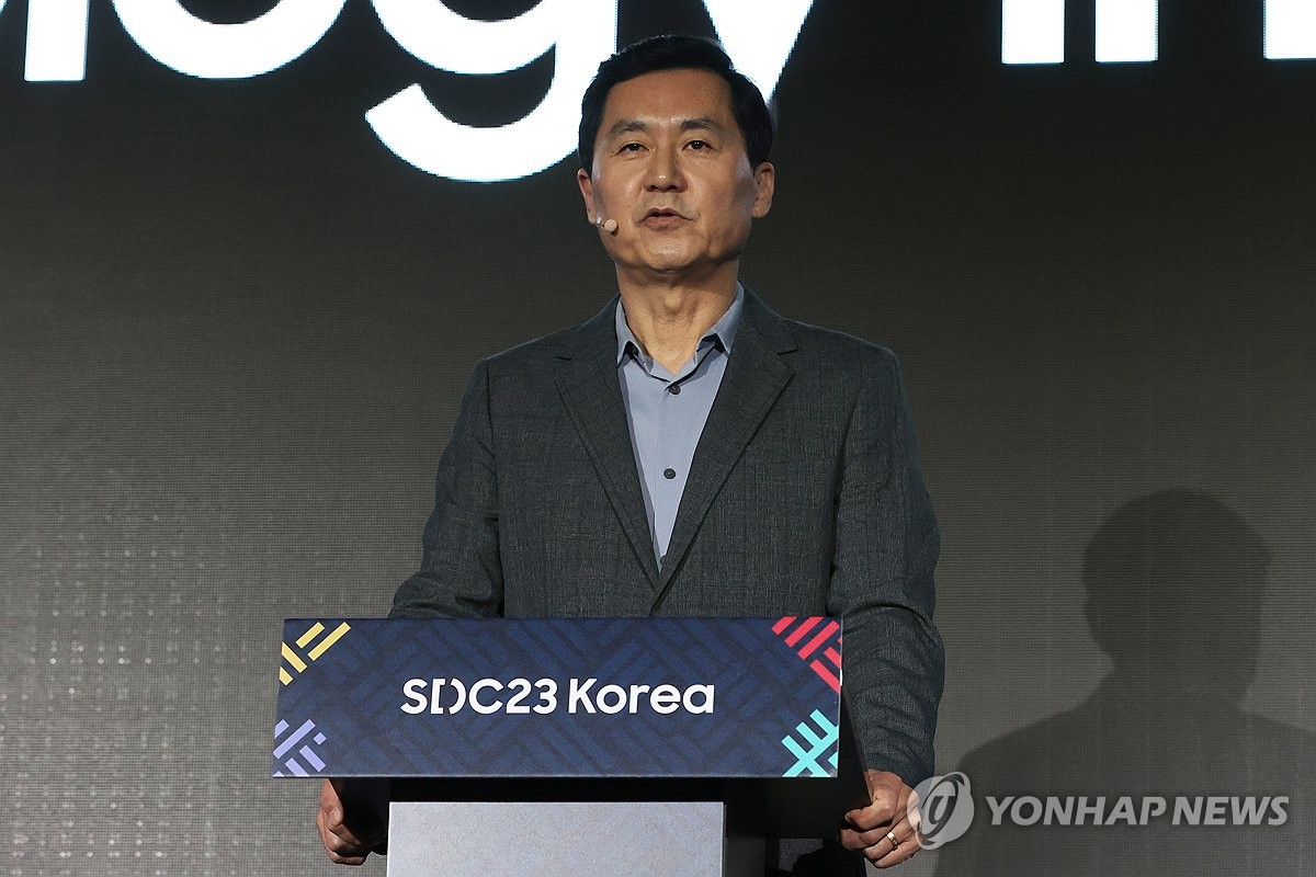 SDC23 코리아 환영사하는 전경훈 사장