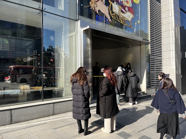 르포 카카오 최애 이모티콘 보려면 이곳으로