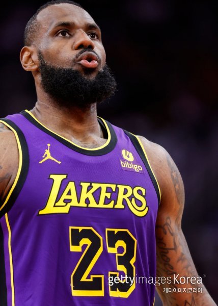 38세 르브론 제임스, NBA 첫 3만9000득점 고지 등정