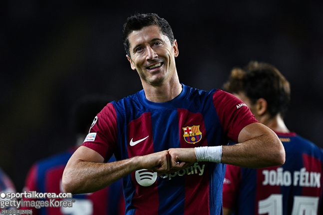 ‘바르셀로나 리그 우승 일등 공신’ 테어 슈테겐, 2022/23 라리가 MVP, 최고의 GK 등극…레반도프스키는 득점상