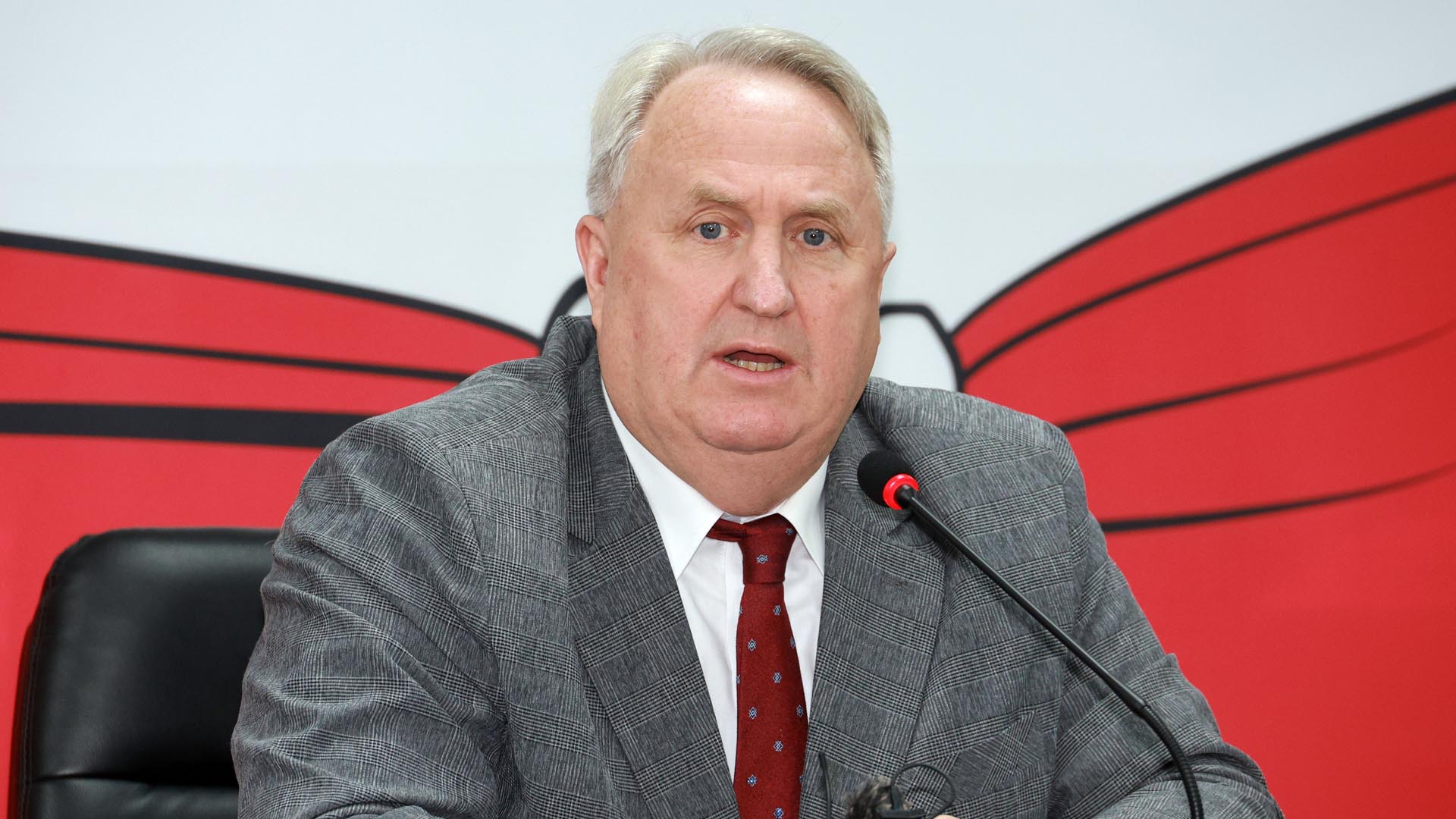 인요한 혁신위 안팎 혼란 속 준석이 부모 잘못 발언 논란