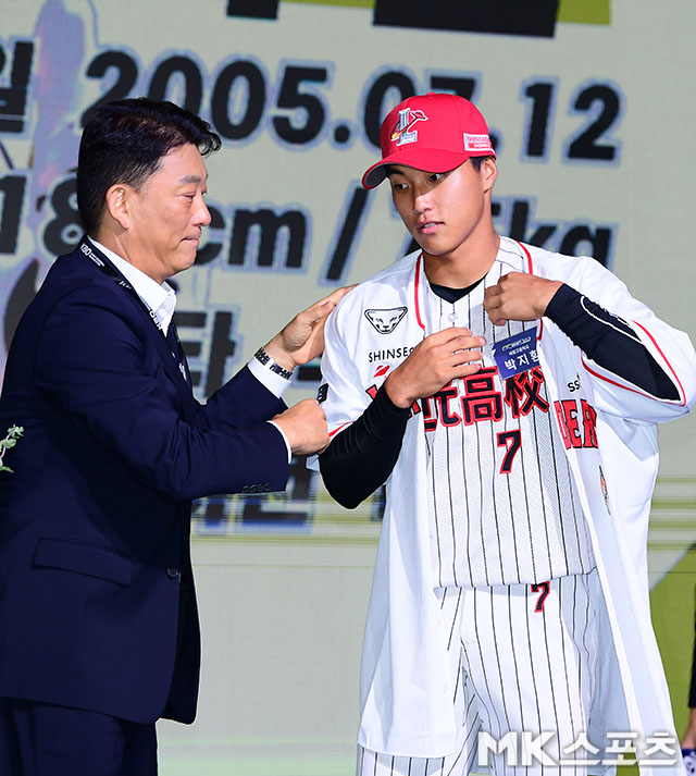 “강화도 아닌 인천에서…” SSG 1R 신인의 당찬 포부 [MK인터뷰]