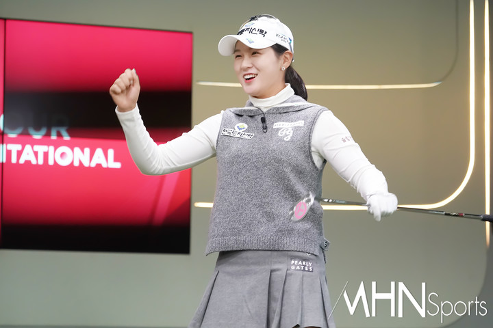 GTOUR 2025 | [Ms포토] 박현경 '버디 성공하며 주먹 불끈'