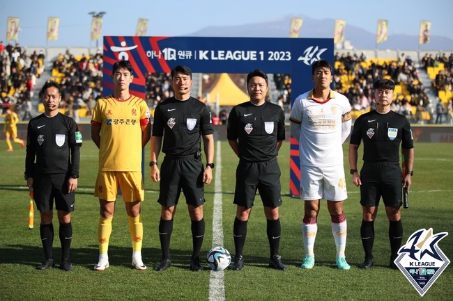 [K리그1 리뷰] 광주, '10명' 포항에 0-0 무...리그 3위로 창단 첫 ACLE행 성공!