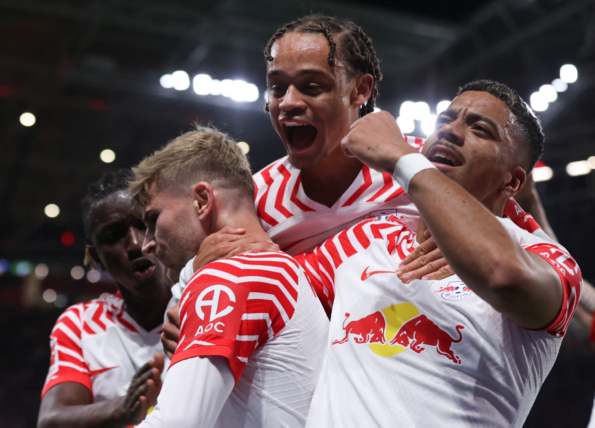 손흥민 수준 주급 100% 감당...토트넘, 'SON 대체자' EPL 10골 FW 6개월 임대 임박..."주말에 메디컬 예정"