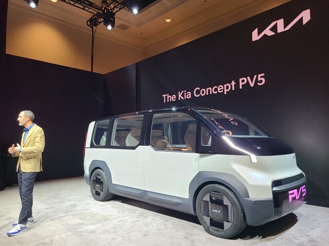 자동차도 레고처럼 무한변신…베일벗은 기아의 PBV 비전