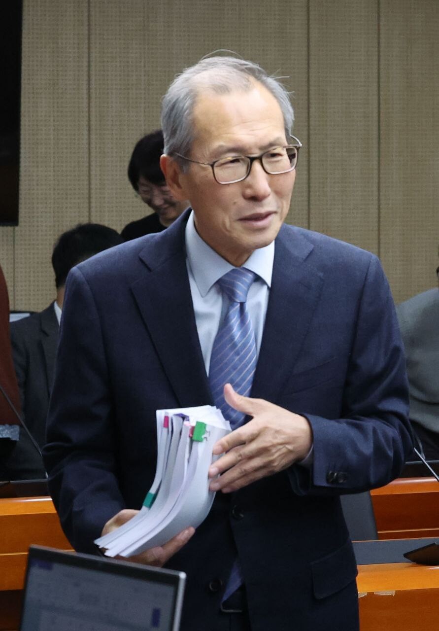 [단독] 인권위 내홍 속 ‘합리적 보수’ 위원 돌연 사의