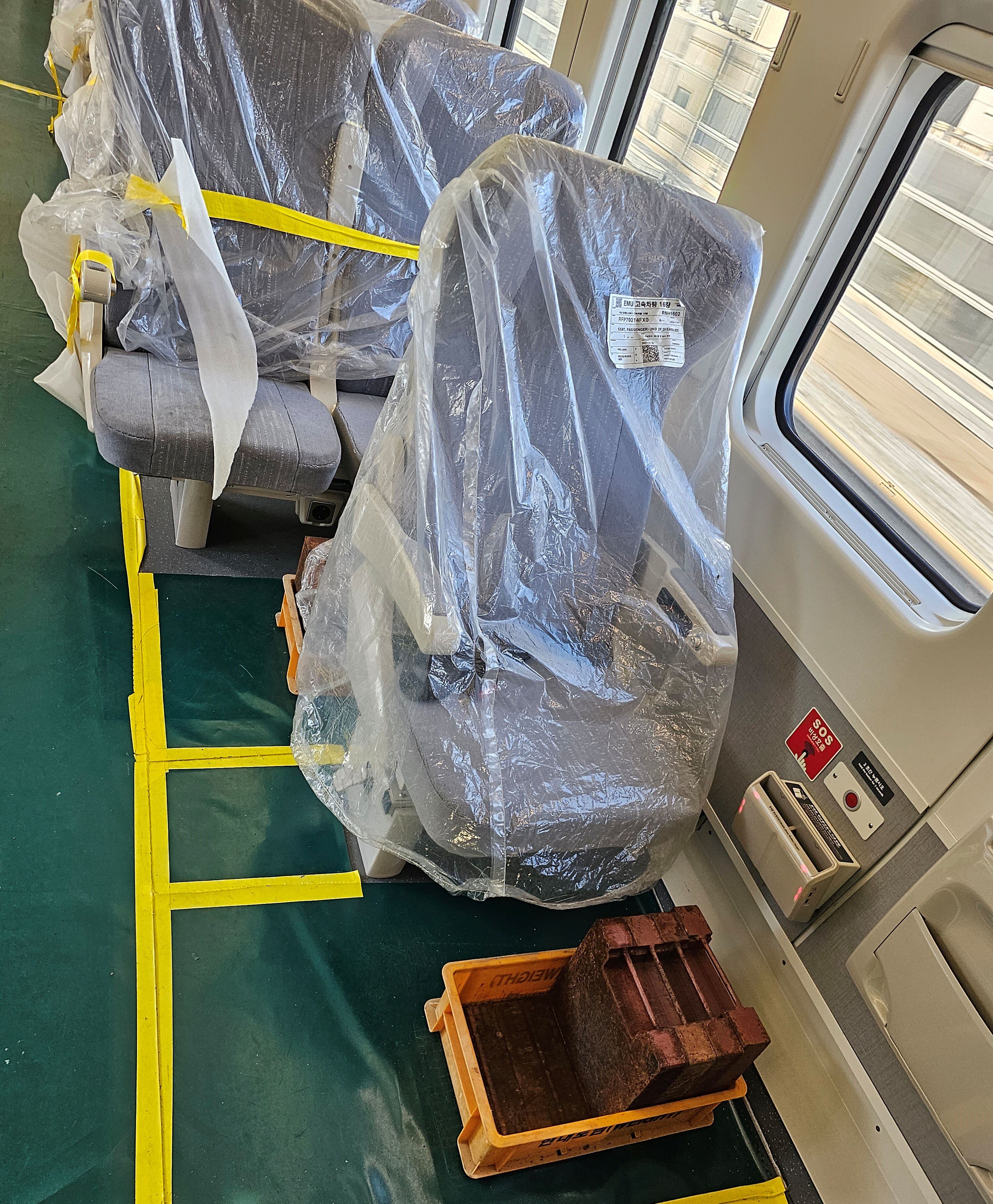 [시승기] 내년부터 운행될 3.5세대 KTX… ‘EMU-320’ 타보니