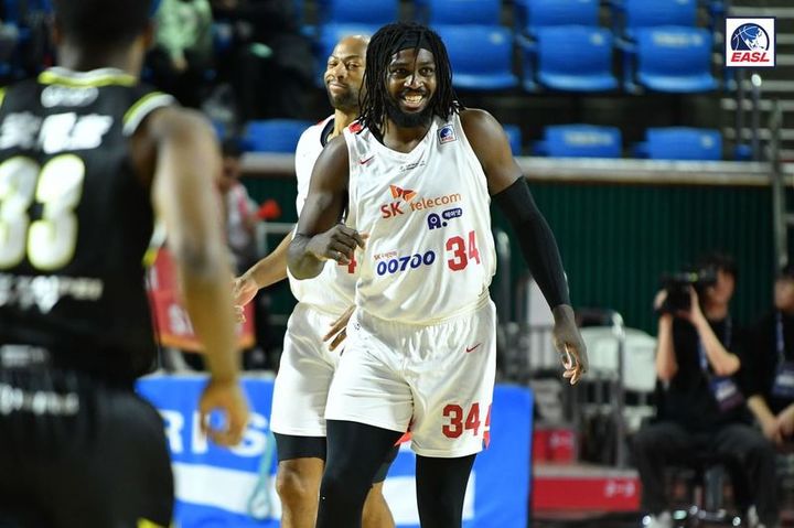 프로농구 SK, 대만 뉴타이베이 꺾고 EASL 4강 확정