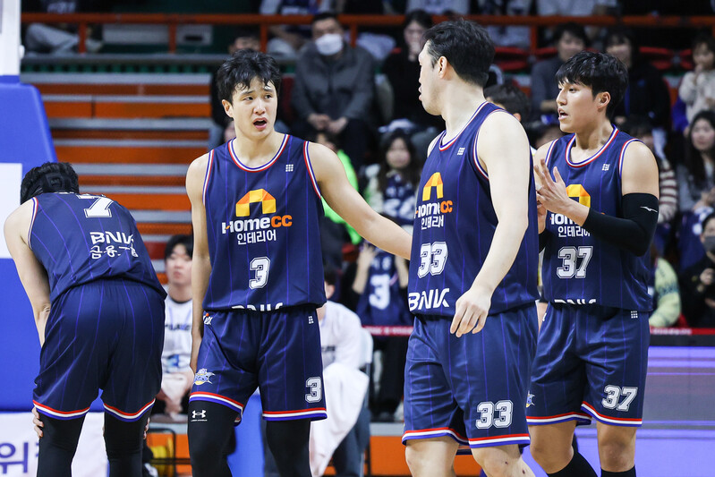 KCC와 LG의 공통 키워드 ‘트렌지션’, 경기 후 웃은 팀은 KCC