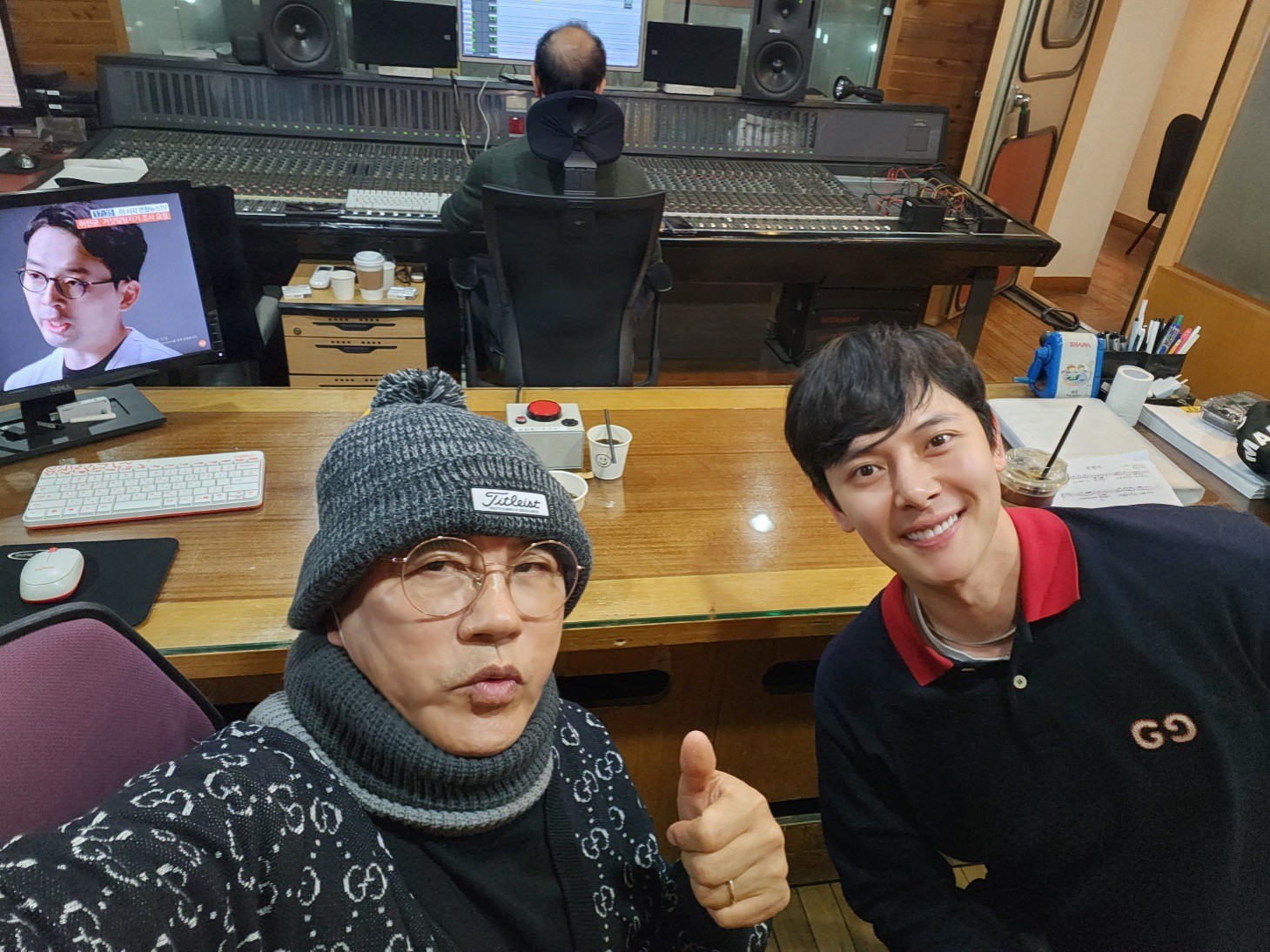 일민, 3년 만의 신곡 '손 편지' 발표…설운도 작곡