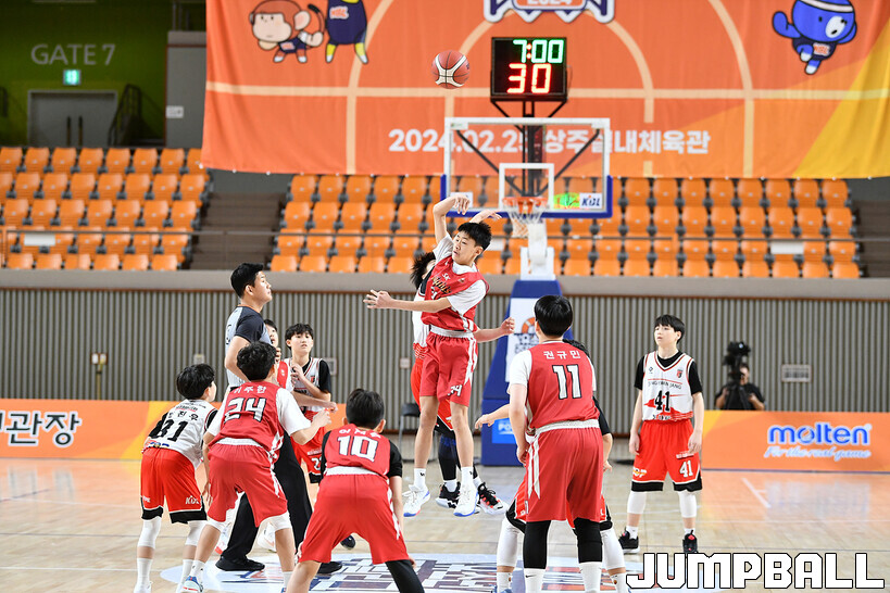 [JB화보] 2024 KBL 주말리그, U12 SK와 정관장 4강 경기 화보 (SK 37-30 정관장)