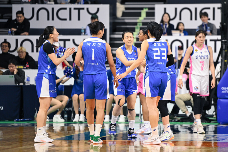 [WKBL PO] '시리즈 원점 돌린' 우리은행, 첫 번째 원동력은 '수비력'