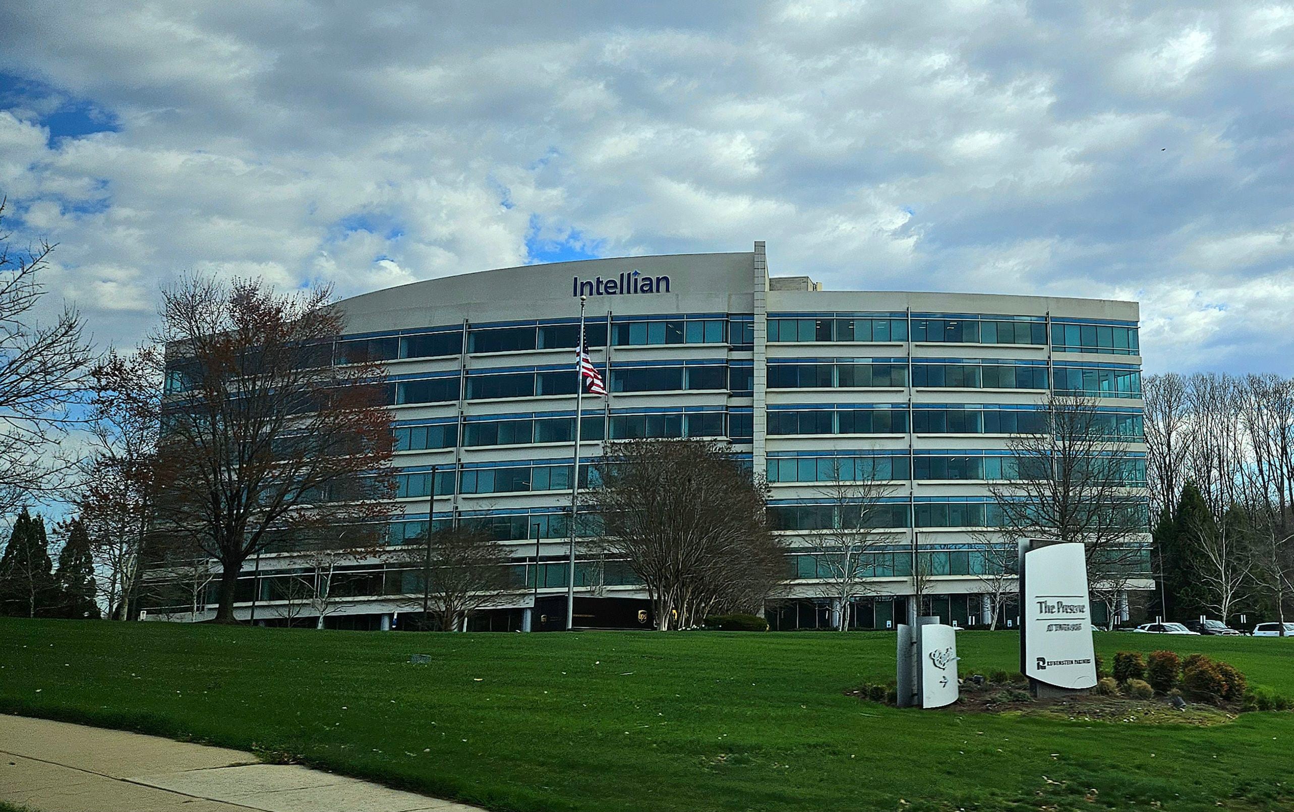 [르포] 인텔리안테크 평판형 안테나의 산실… 美 ADC