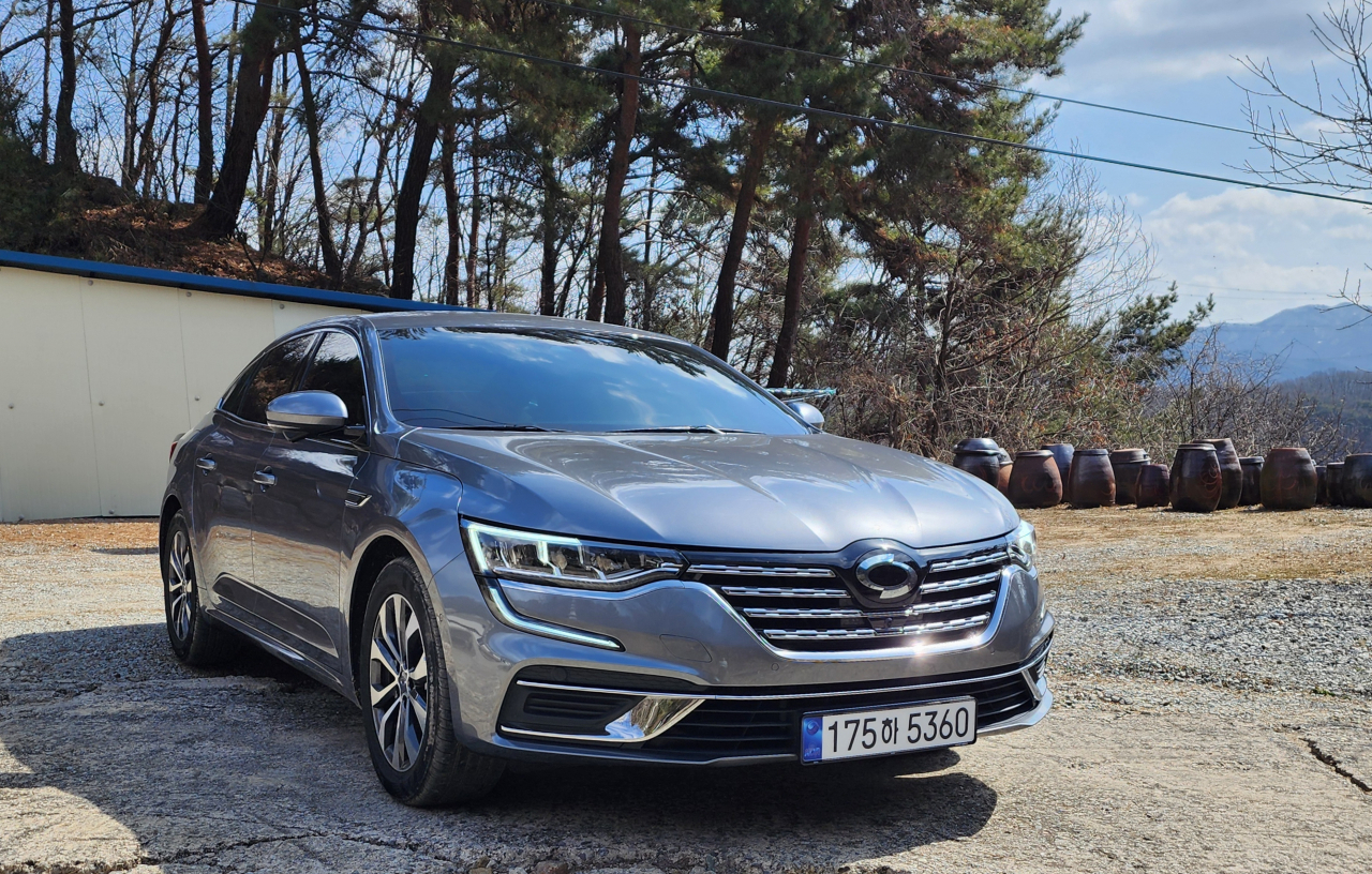“토션빔 논란·답답함은 옛말”…경제성 넘치는 ‘가성비 프리미엄’의 매력 [시승기 - 르노 SM6 LPe 필]