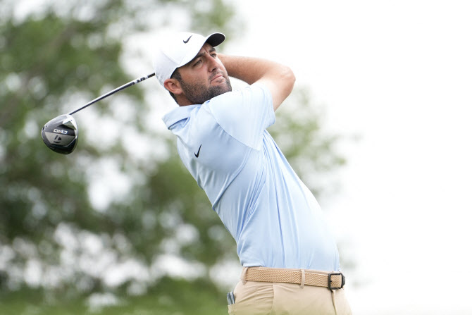 1.5m 버디 놓친 셰플러, 3연속 우승 무산…예거 PGA투어 첫 우승