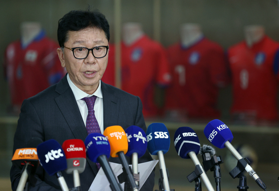 KFA could still swipe K League manager as national team interviews begin