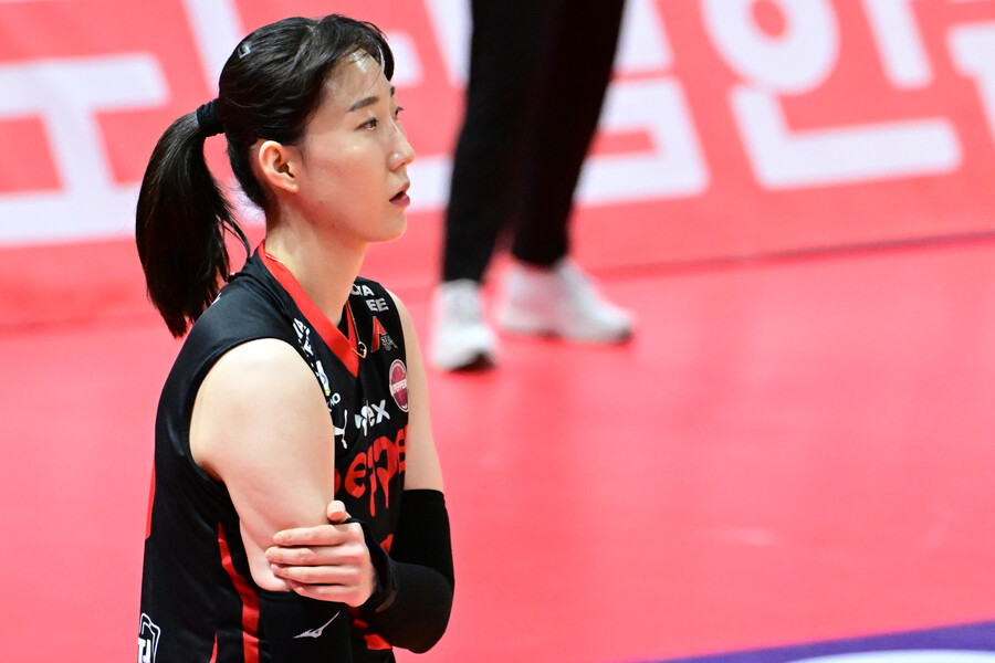 여자배구 27연패 수모 끊을까…이소영 합류, VNL 국가대표 16명 선발