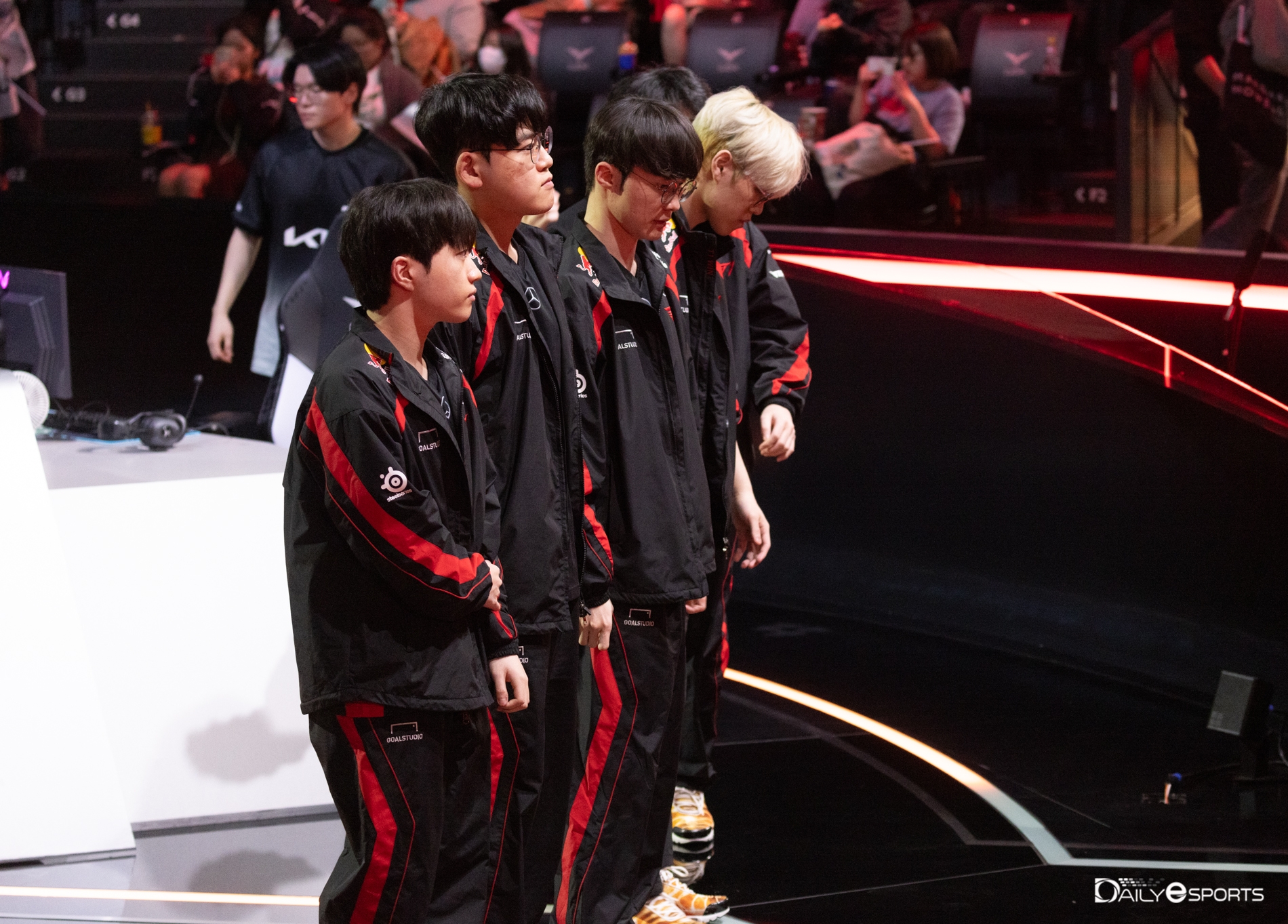 '페이커' LCK 통산 5,000 어시!…T1, 디플 기아 완파하고 KSPO 돔 行