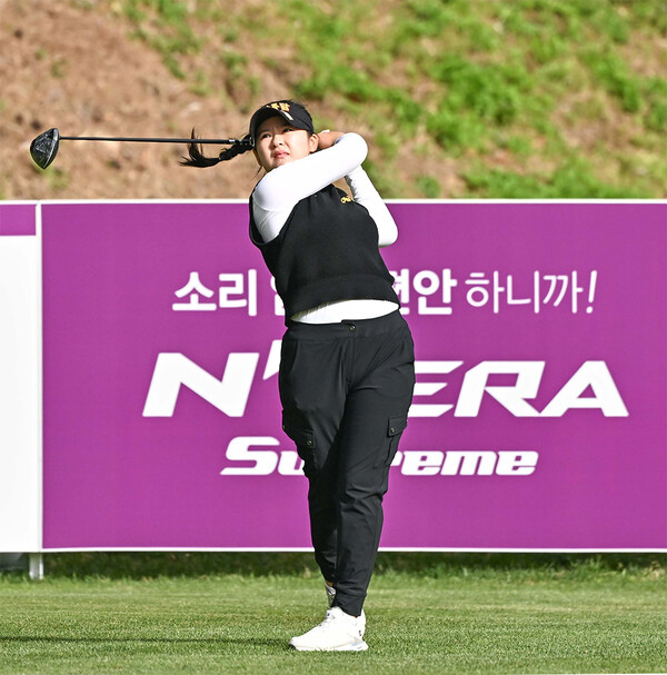 첫 우승 도전하는 한지원, 58도 웨지로 하루 이글 2개 기록 [KLPGA 넥센]