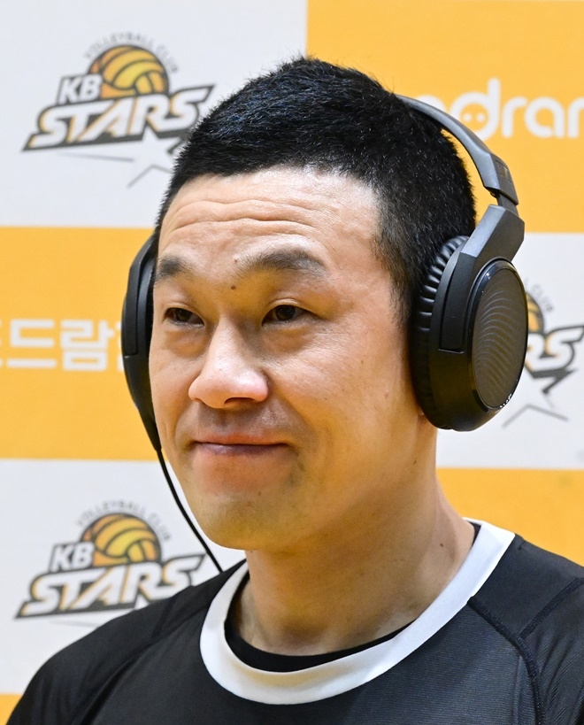 ‘월드 리베로’ 46세 최고령 여오현, 현역 은퇴→IBK기업은행 수석코치로 새 출발