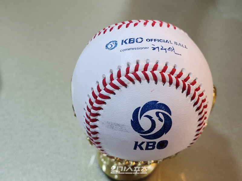 공인구 반발계수 0.4208→0.4149, '타고투저' KBO 공인구 2차 수시검사 통과