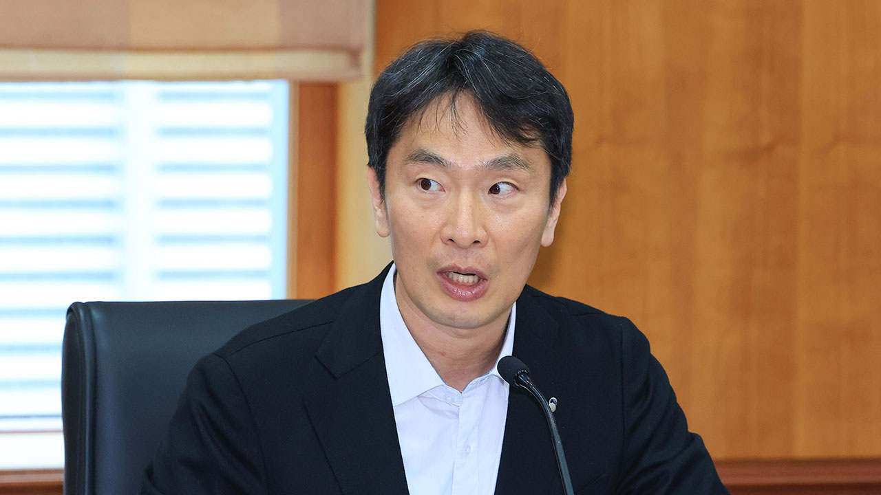 이복현 금감원장 "부동산 PF, 경제 불안요소‥재구조화 속도 높일 것"