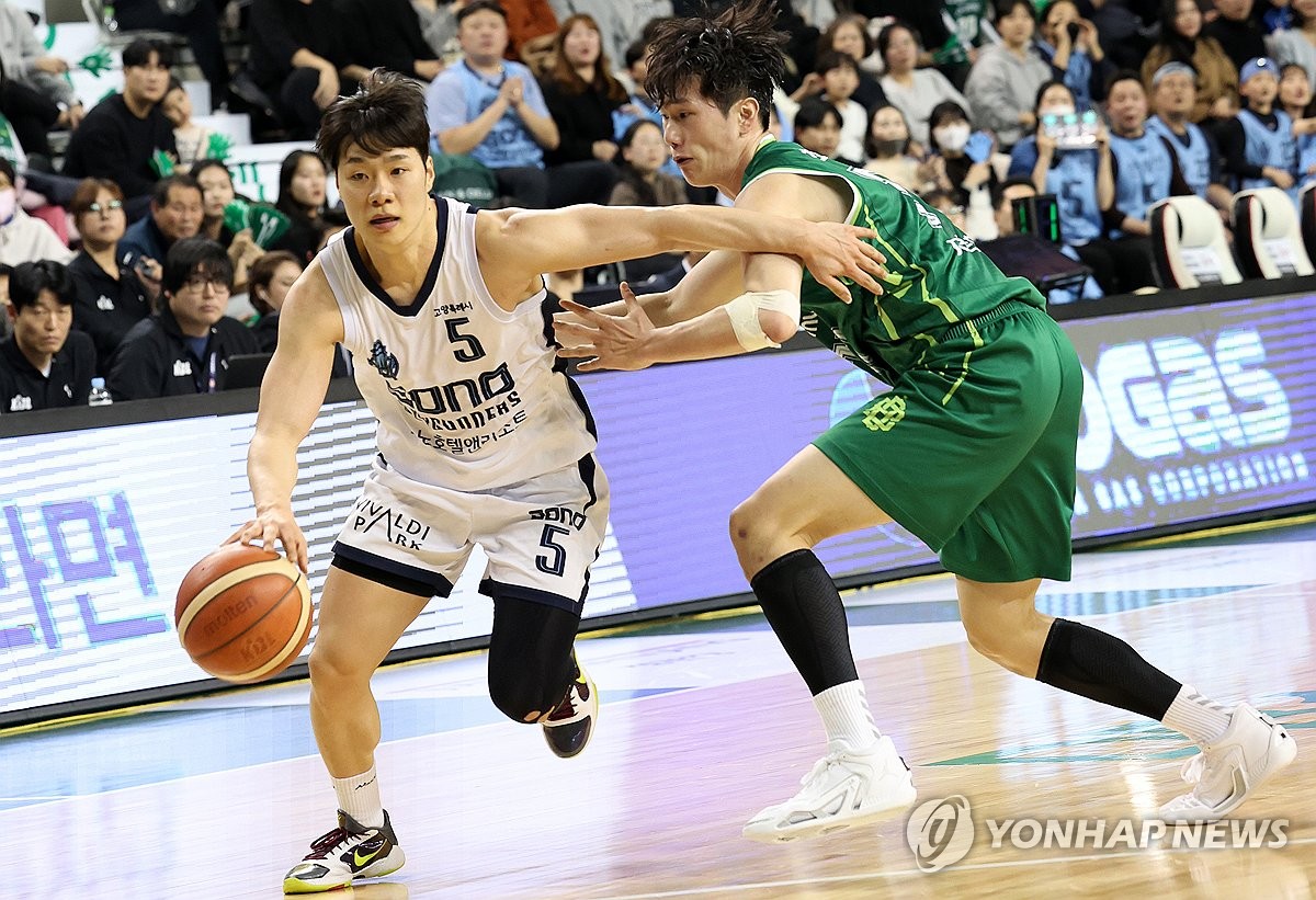 한호빈 등 14명 영입 제안 못 받아…KBL 원소속 팀과 재협상