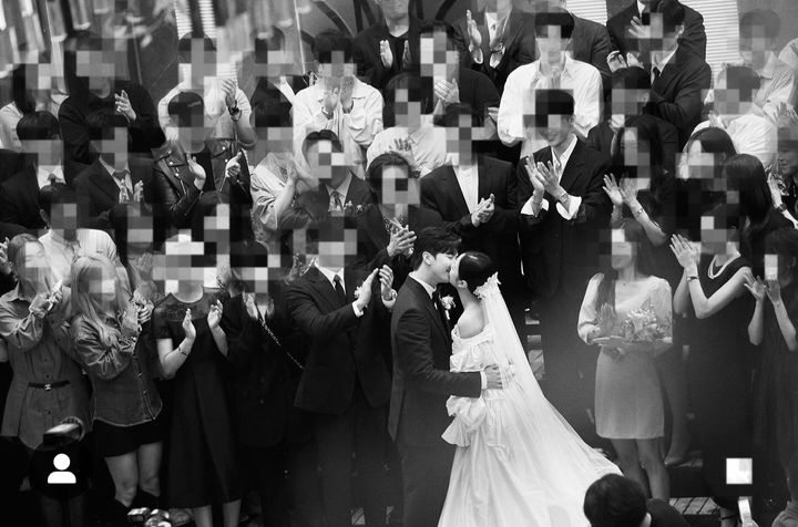 산다라박 친동생 천둥♥미미 결혼식 현장 공개…달콤한 키스