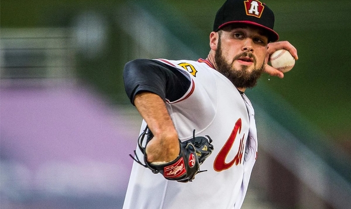 크로우 30일 마지막 검진, 칼 빼든 KIA ‘크로스 스탠스 왼손’ 캠 알드레드 대체선수로…완전교체 염두