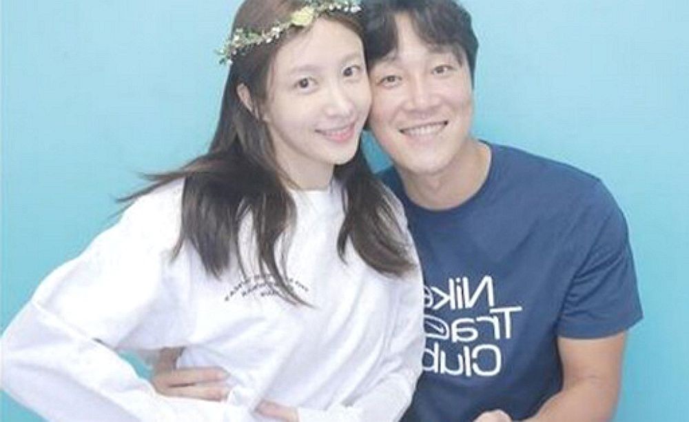 하니 10세 연상 정신과 의사 양재웅과 결혼