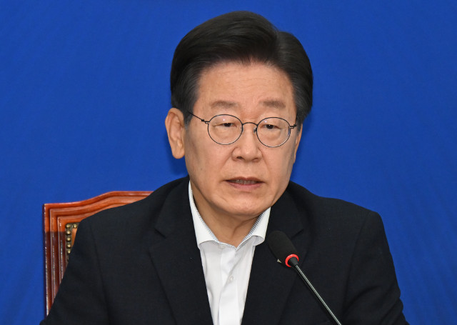 이재명 ‘대북송금 사건 ‘이화영 유죄 재판부가 맡는다