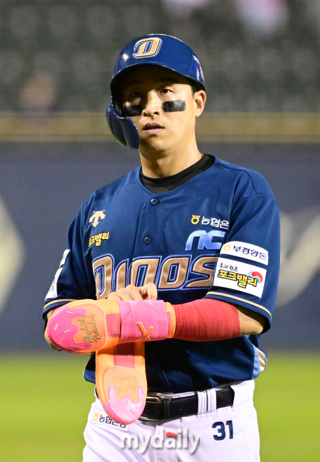 ‘2505안타’ NC 손아섭, KBO 통산 최다안타 단독 1위 등극…‘2위’ 박용택의 아름다운 격려[MD잠실]