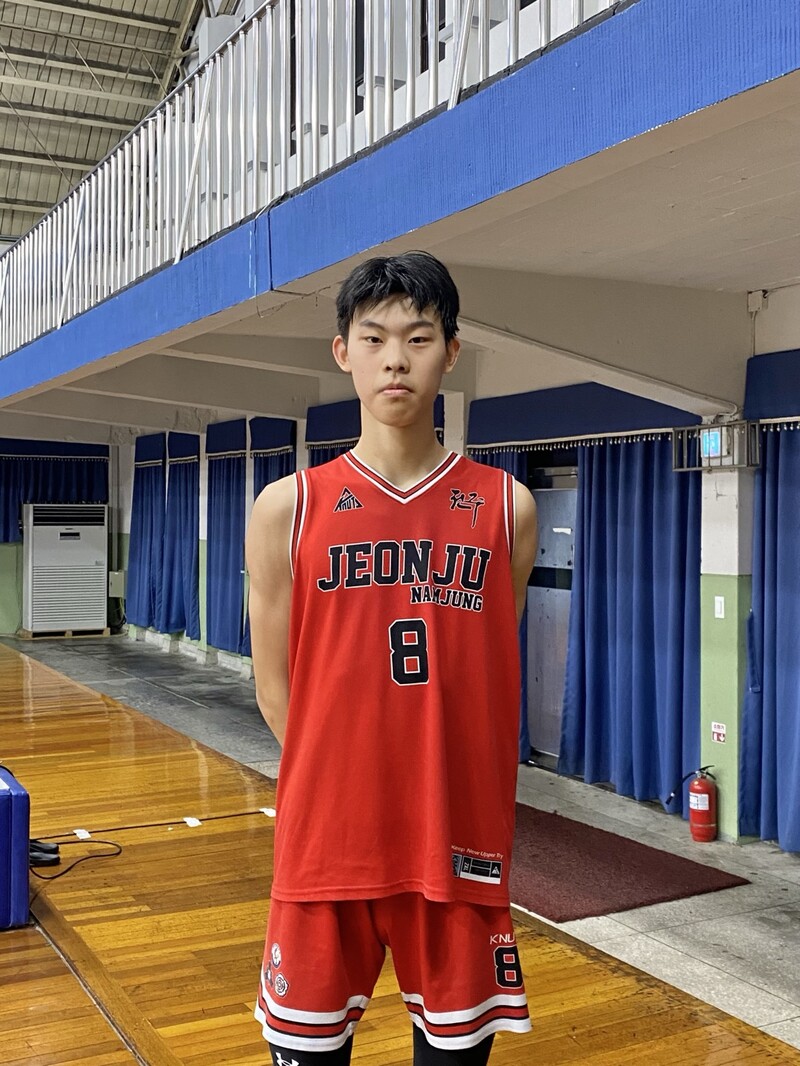 [주말리그] '182cm→196cm' 전주남중 현승민 "아직 성장판 열려 있어"