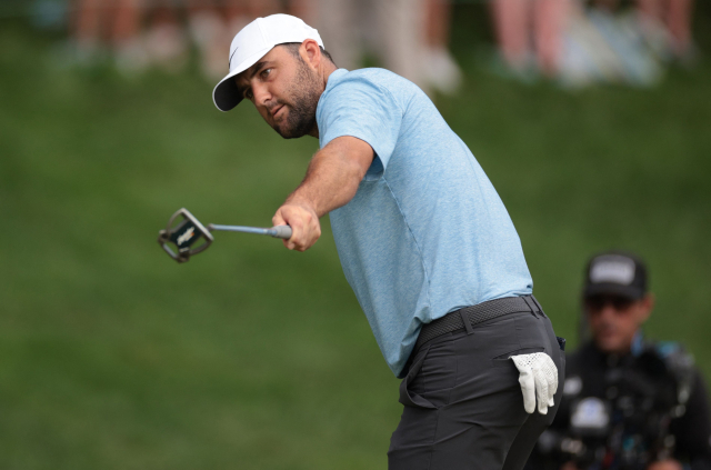 타이거 우즈도 못가본 ‘미지의 길’···셰플러, 사상 첫 ‘평균 버디 5개’ 새 역사 쓸까